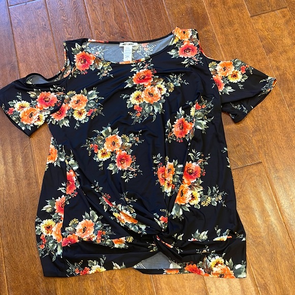 sweet lindsey | Tops | Womens Peek A Boo Top | Poshmark